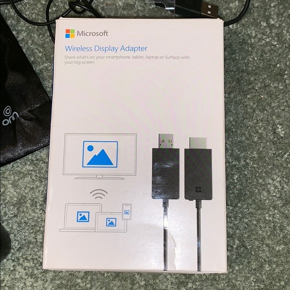 Microsoft | Other | New Microsoft Wireless Display Adaptor Wspeakers ...